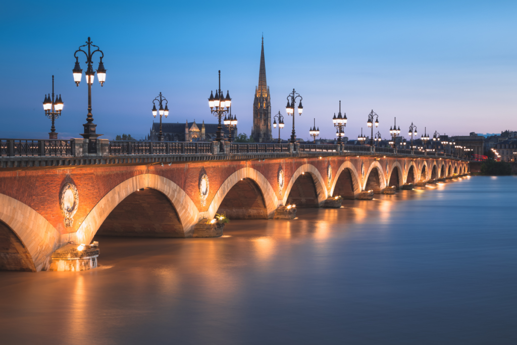 10 Best Things to Do in Bordeaux, France